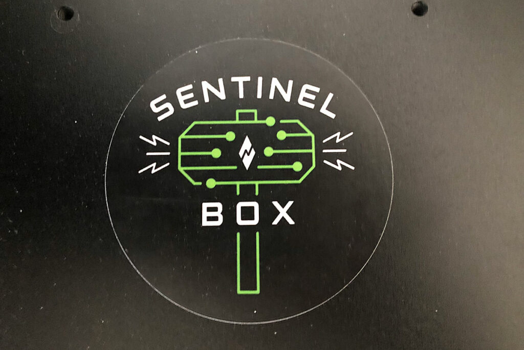Cybersecurity Professionals Respond To Live Sentinel Box Demo ...